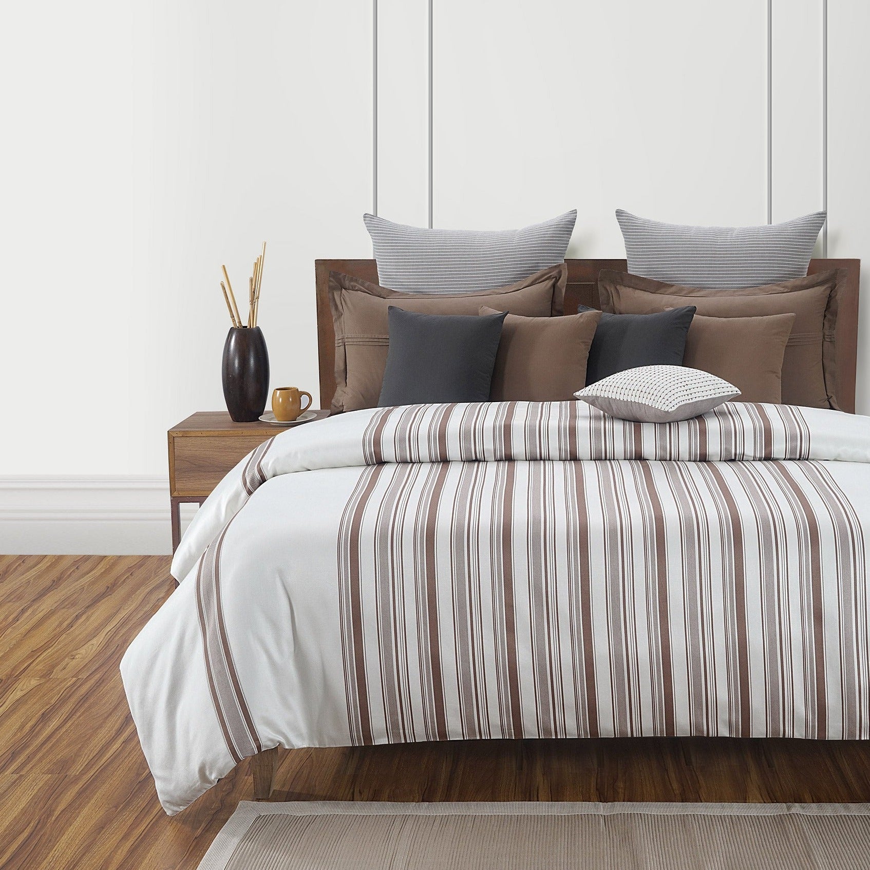 Buy Premium Bedding, Kitchen & Home Linen Online | Loom Home Textiles